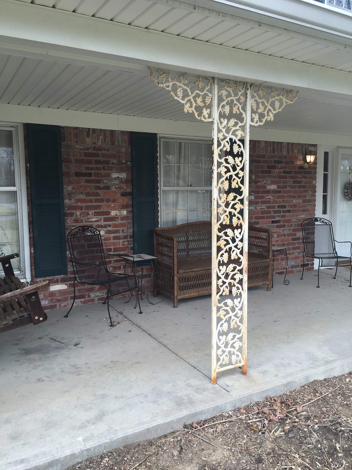 Casa Williams: Updating Our Front Porch with 6"x6" Rough Cedar Posts
