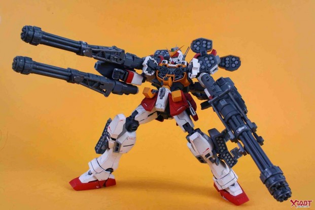 Custom Build: MG 1/100 Gundam Heavyarms "Quad Gatling"