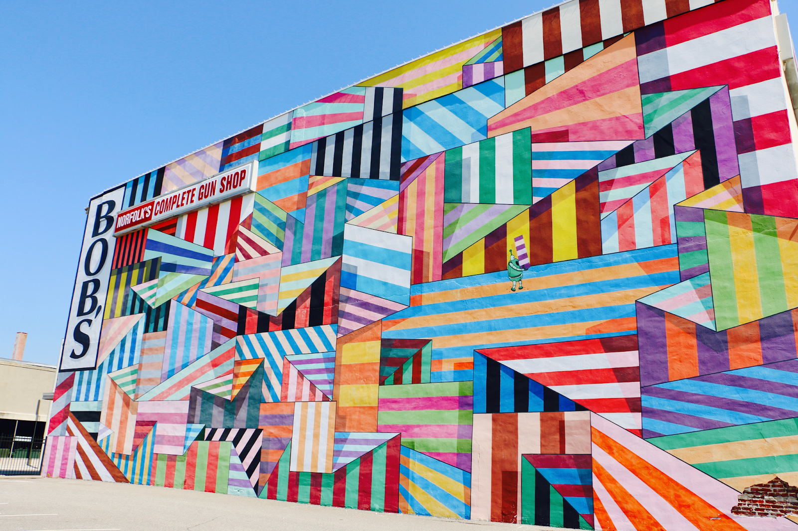 TRAVEL GUIDE: NEON District Mural Guide in Norfolk. | Southern Belle in ...