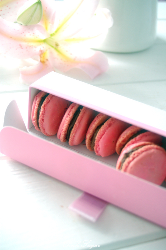 Kessy's Pink Sugar: Pink Lady Macarons