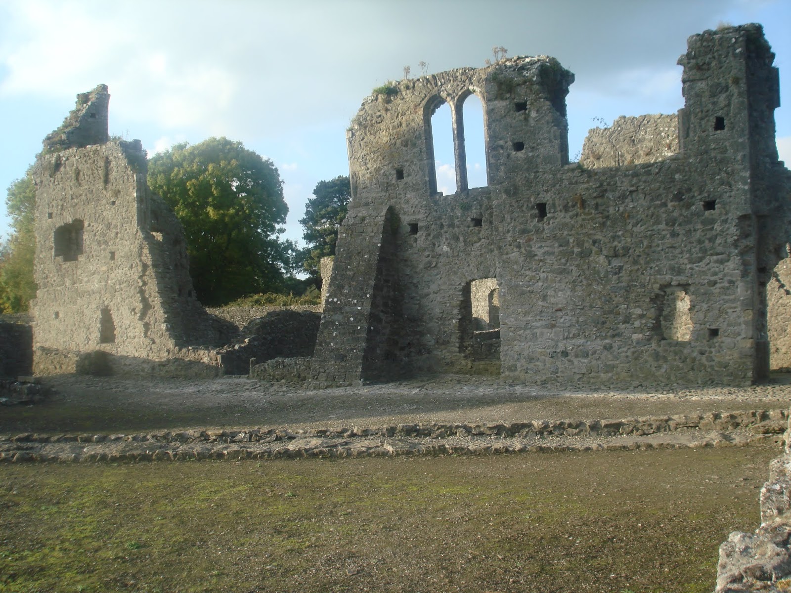 Medieval News: Stone and Slate Quarries in the Ormond Deeds