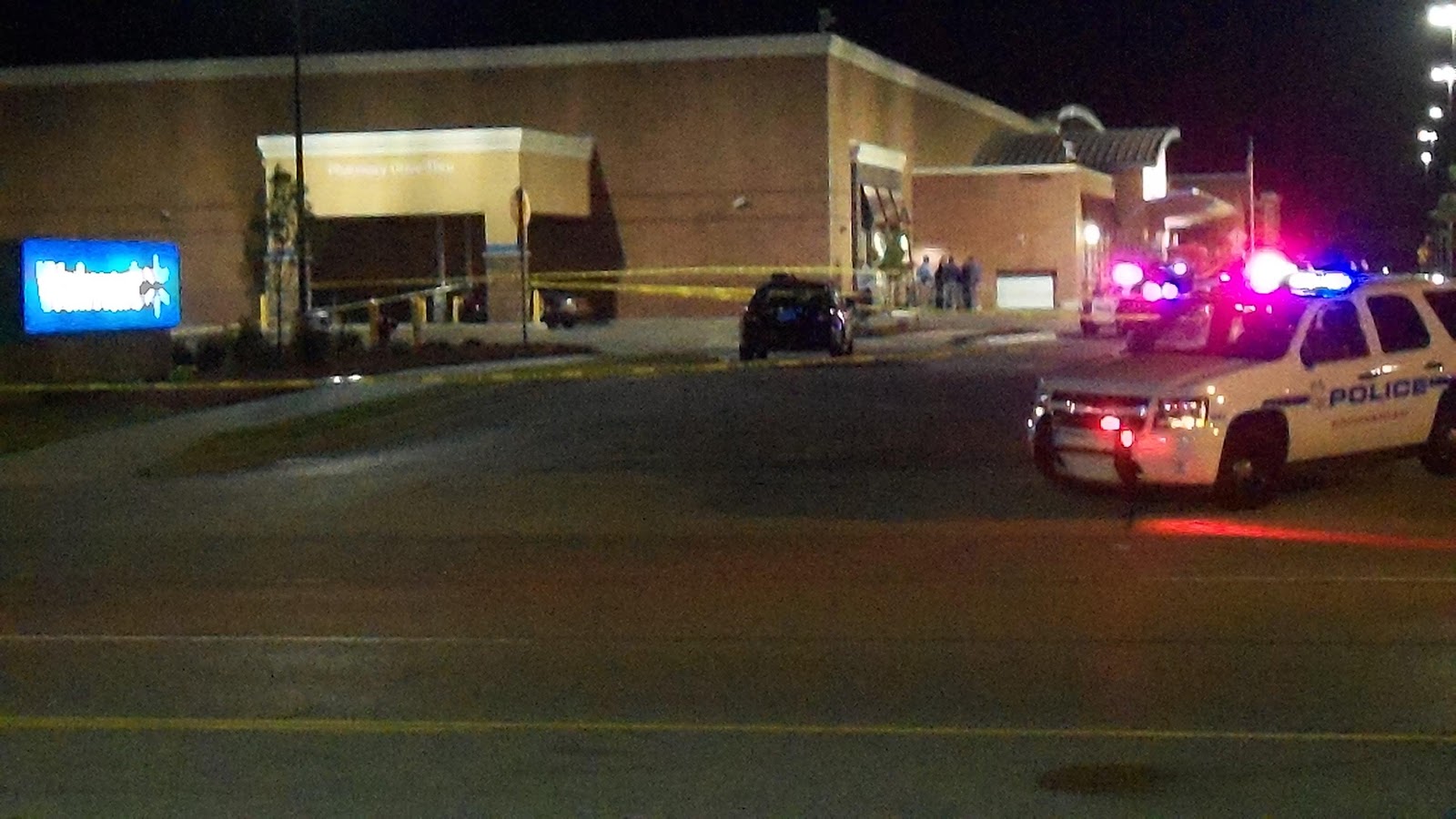 Walmart Shootings: Shoplifter attacks police in Michigan Walmart ...