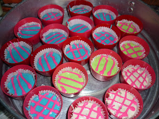 periuk cidda....: APAM SENYUM vs APAM MEKAR