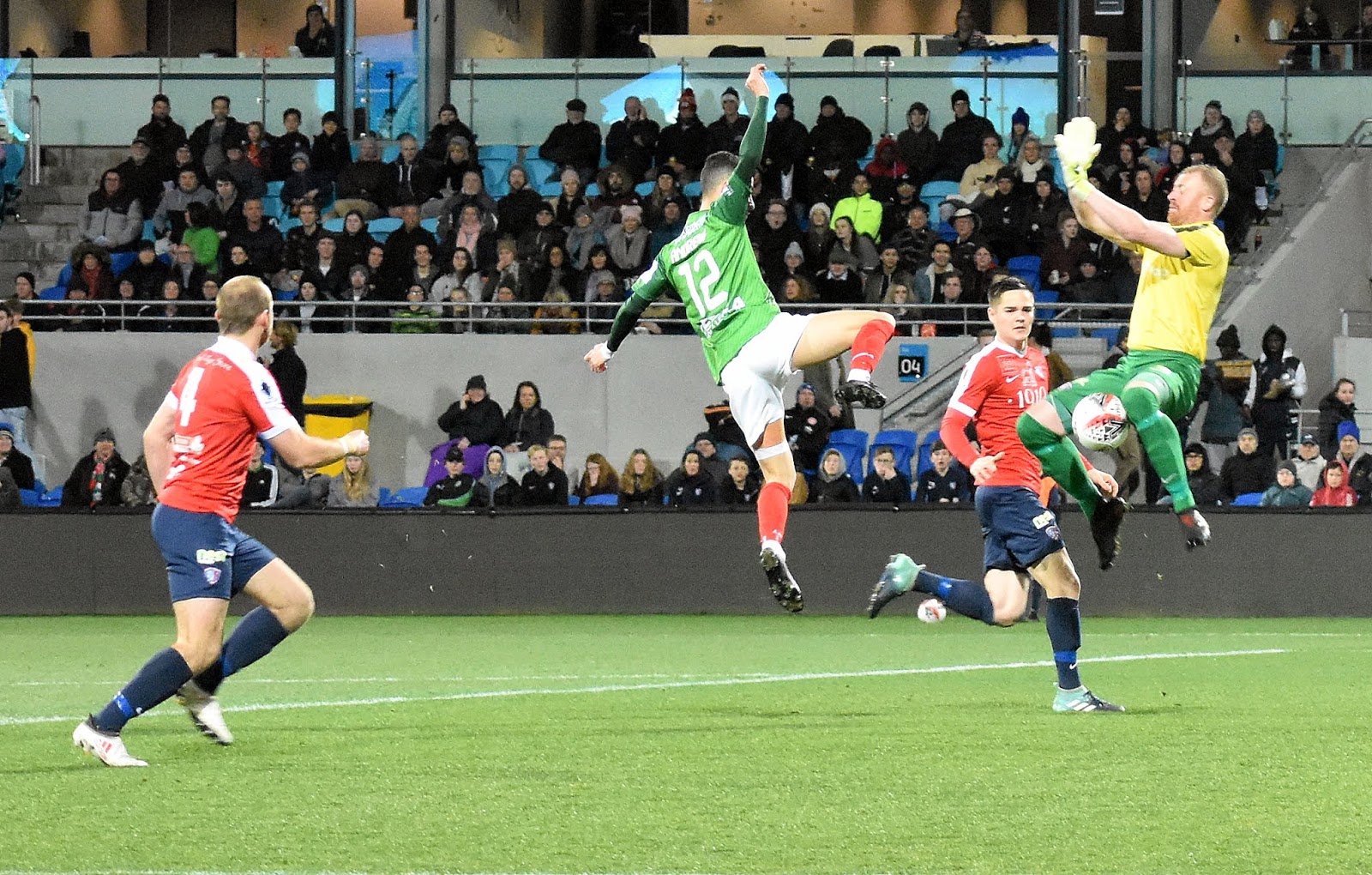 Walter Pless on Association Football: South Hobart outfought but not ...