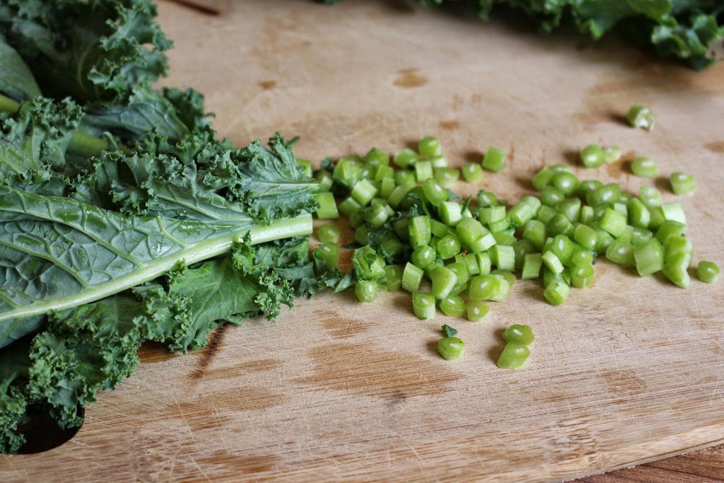 KALE LEAVES PORIYAL - Vanga Samaikalam