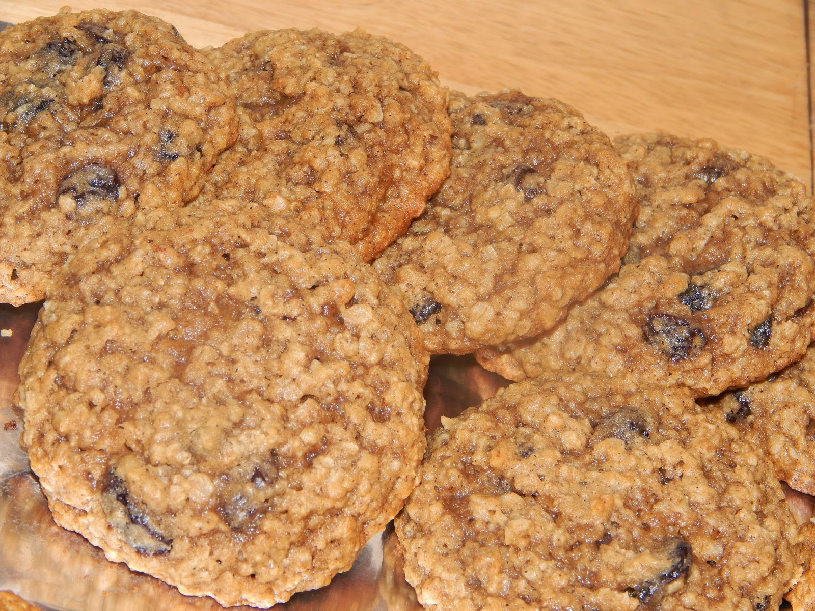 Cooking With The Preacher's Wife: GRANDPA'S OATMEAL COOKIES
