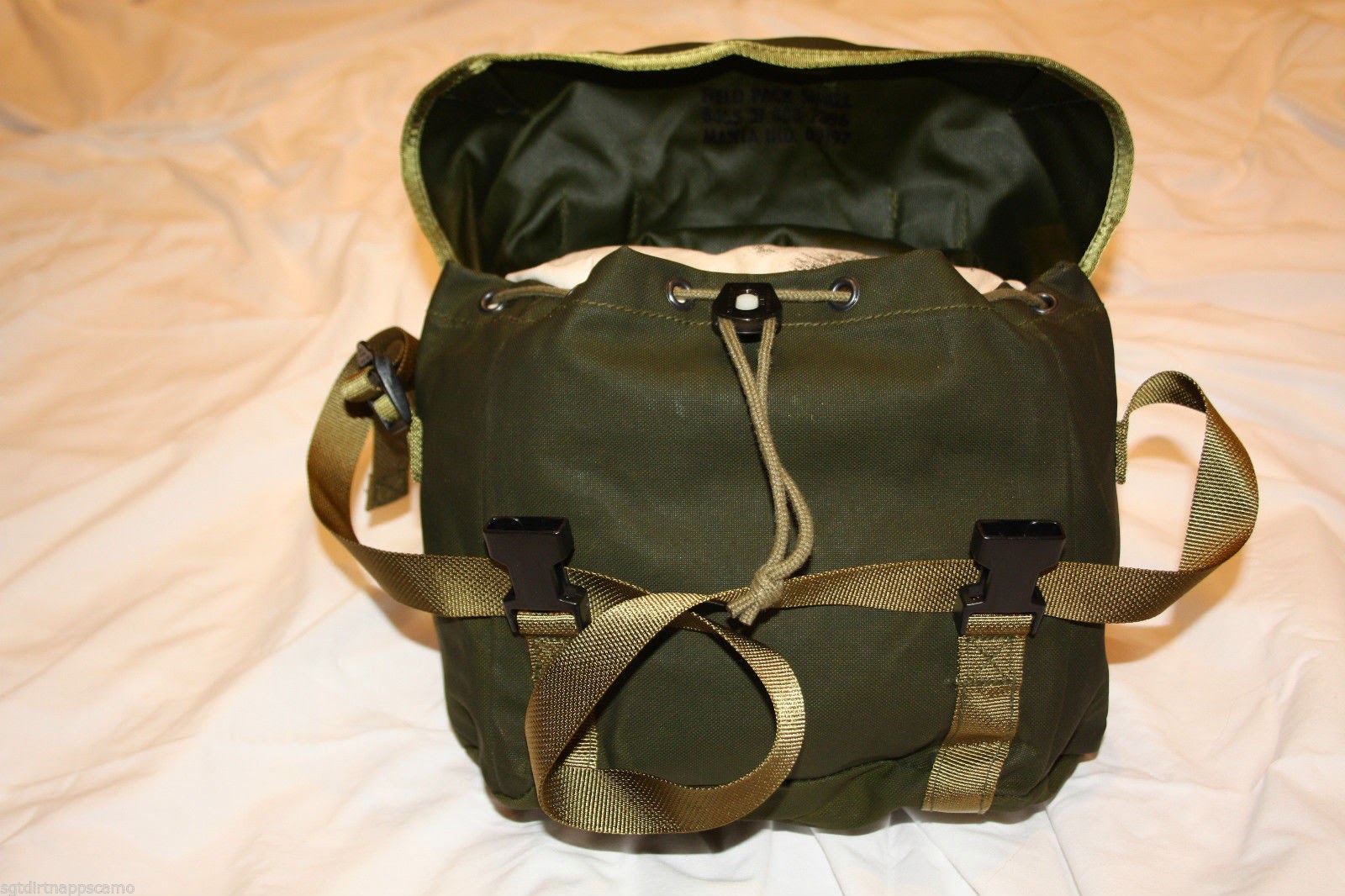 Webbingbabel: Canadian Army 82 Pattern Webbing Lower Butt Pack