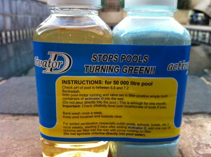 Activator D Swiiming pool cleaner