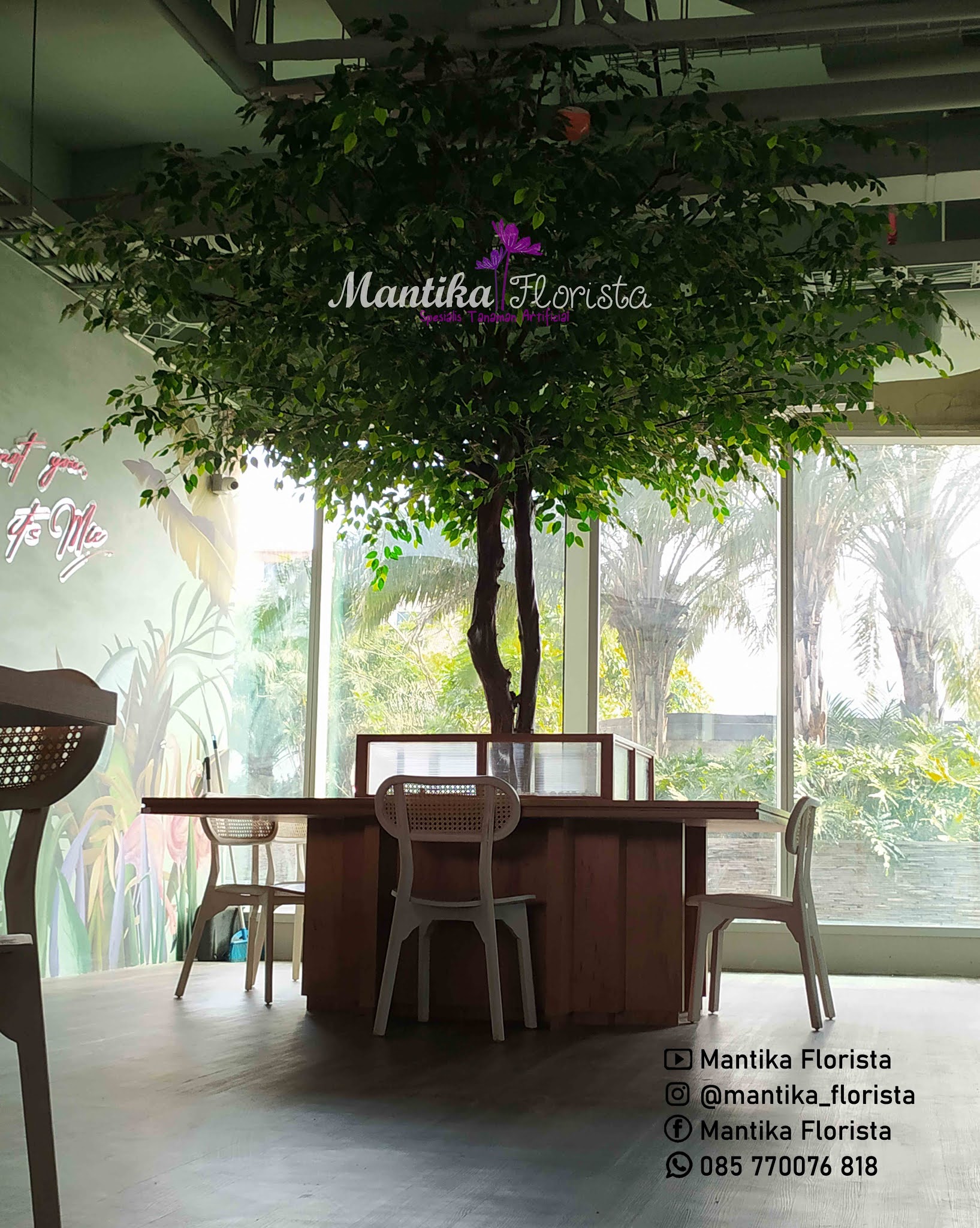 POHON ARTIFISIAL IWS CAFE JAKARTA