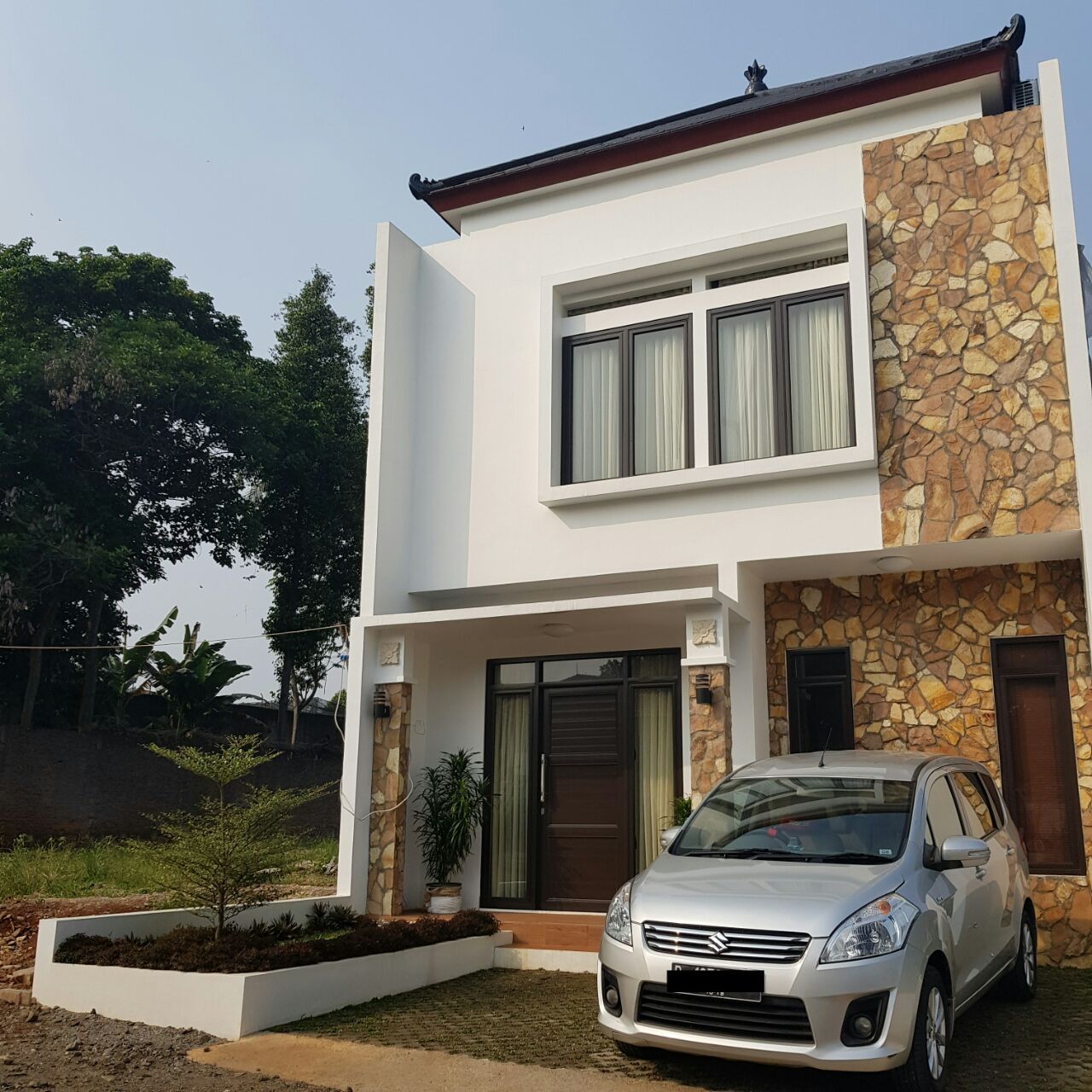 Dijual : Rumah Cantik di Cibubur