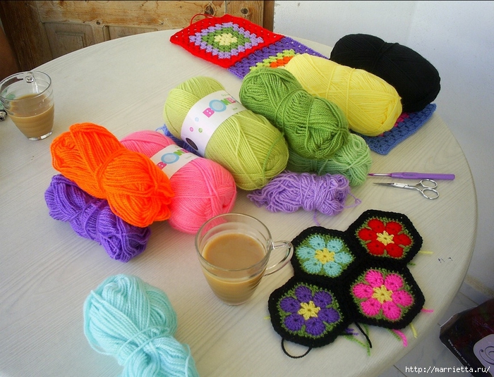 Tina's handicraft : 53 different creations with Afghan flower motif