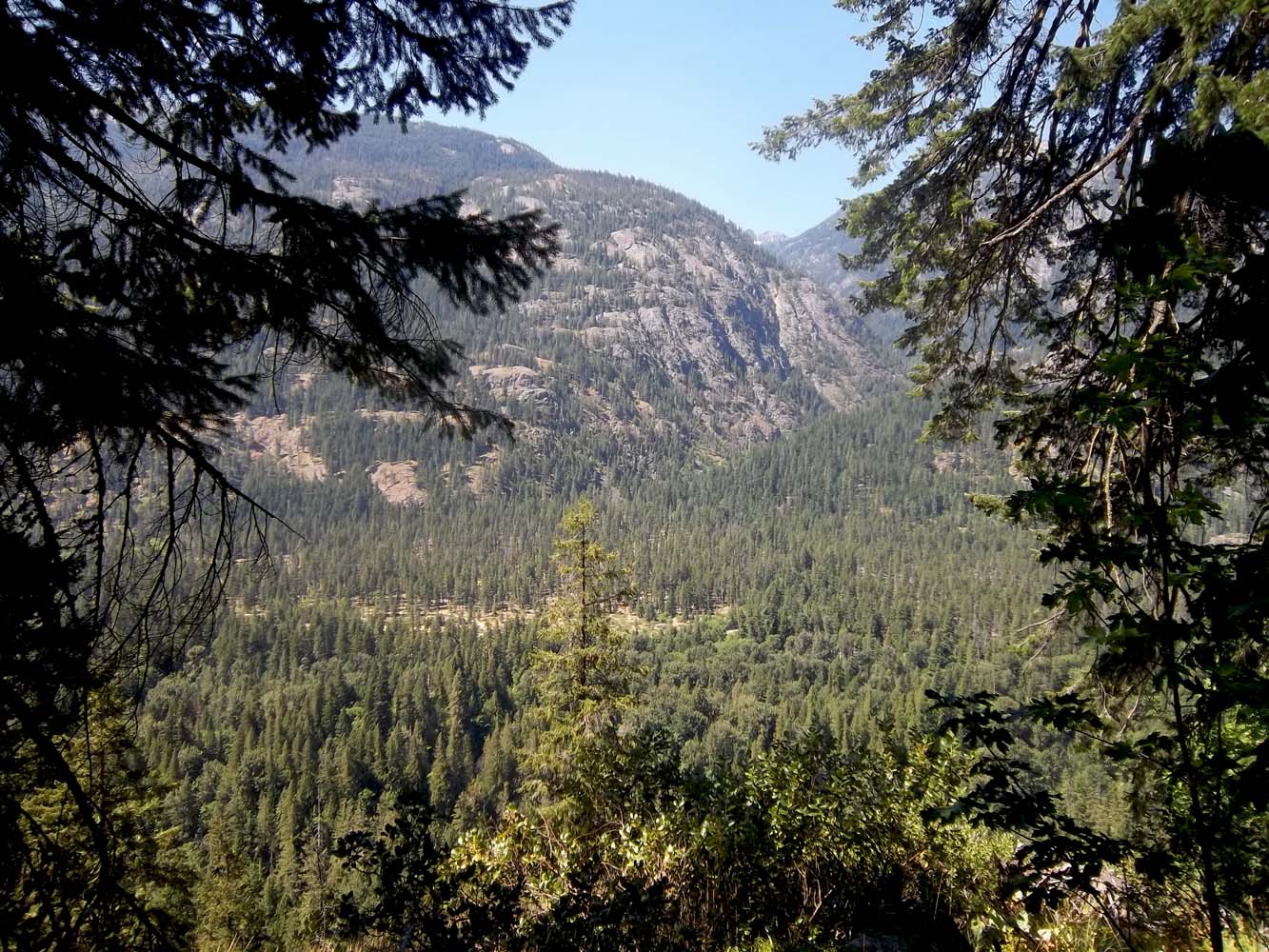 Stehekin Heritage: Take a Stroll on the Rainbow Loop Trail