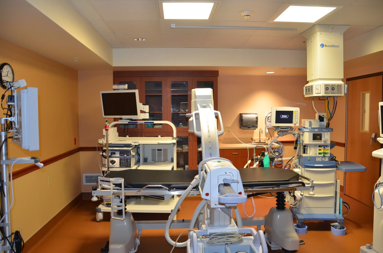 P.J. Hoerr, Inc.: Graham Hospital - Endoscopy Suite Remodel - Canton, IL