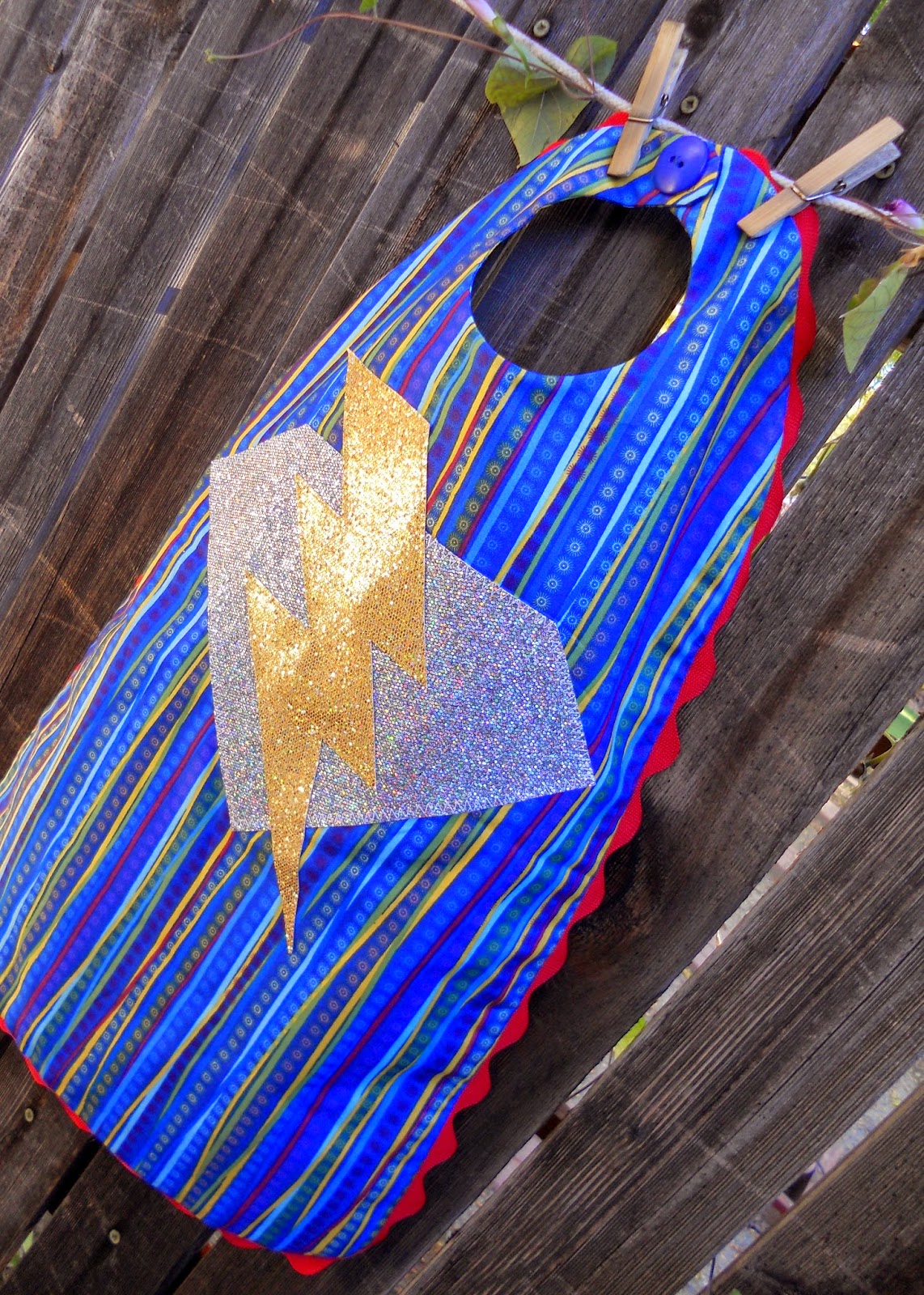 Just Another Hang Up: Little Boy Lightening Bolt Superhero Cape Tutorial