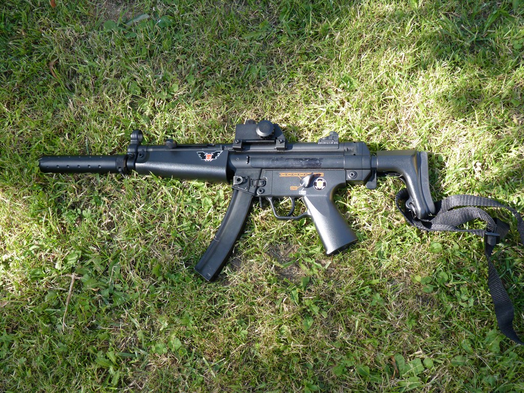 Airsoft -Trucs et astuces: Photos Custom Mp5 de chez Classic Army