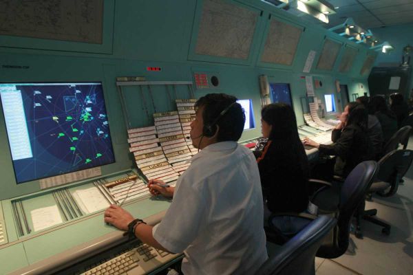 The Exciting Centennial of Philippine Aviation: NAIA Radar Knocked-Off ...