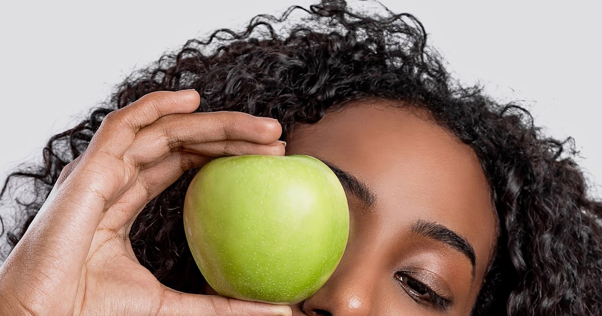 Maçã verde da Suíça a maior aliada da sua pele nesse verão - Joana D'arc