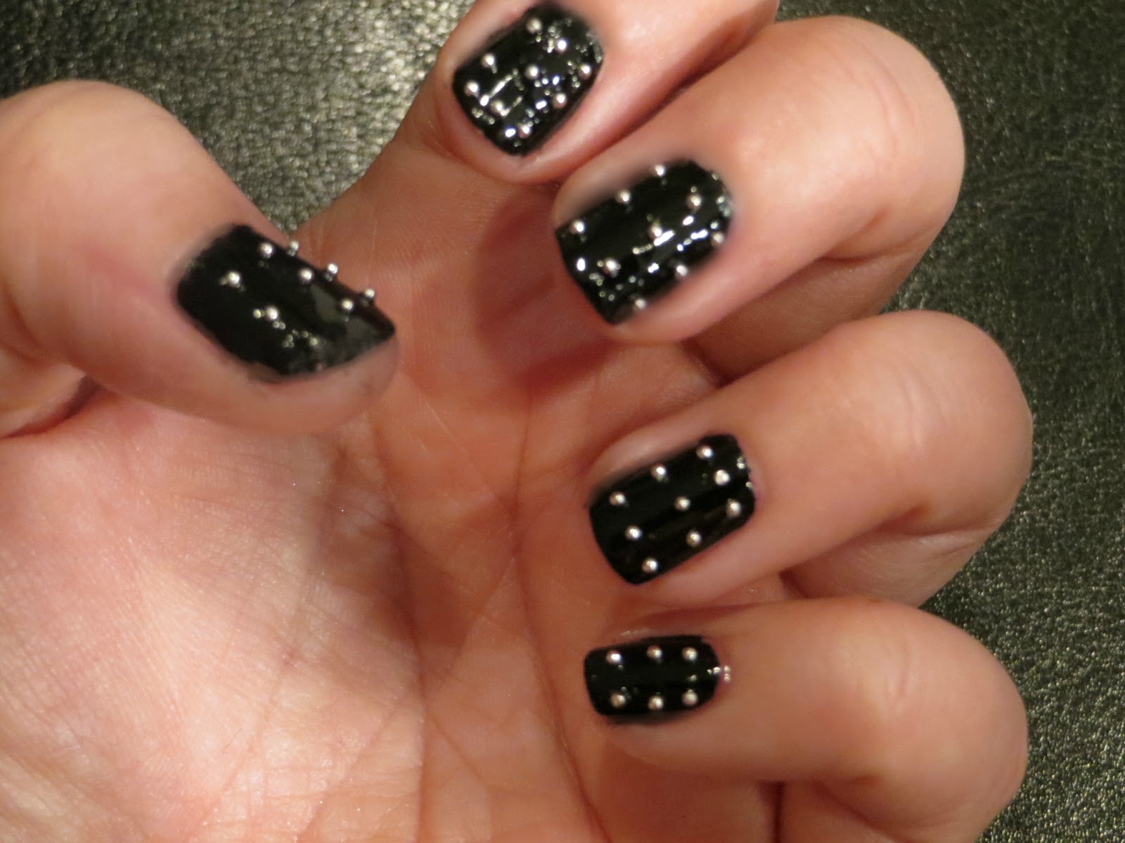 Elle Sees|| Beauty Blogger in Atlanta: How To: Studded Nails