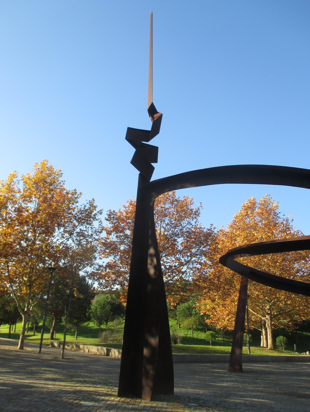 Viajar e descobrir: Portugal - Almada - Parque da Paz - Monumento da Paz