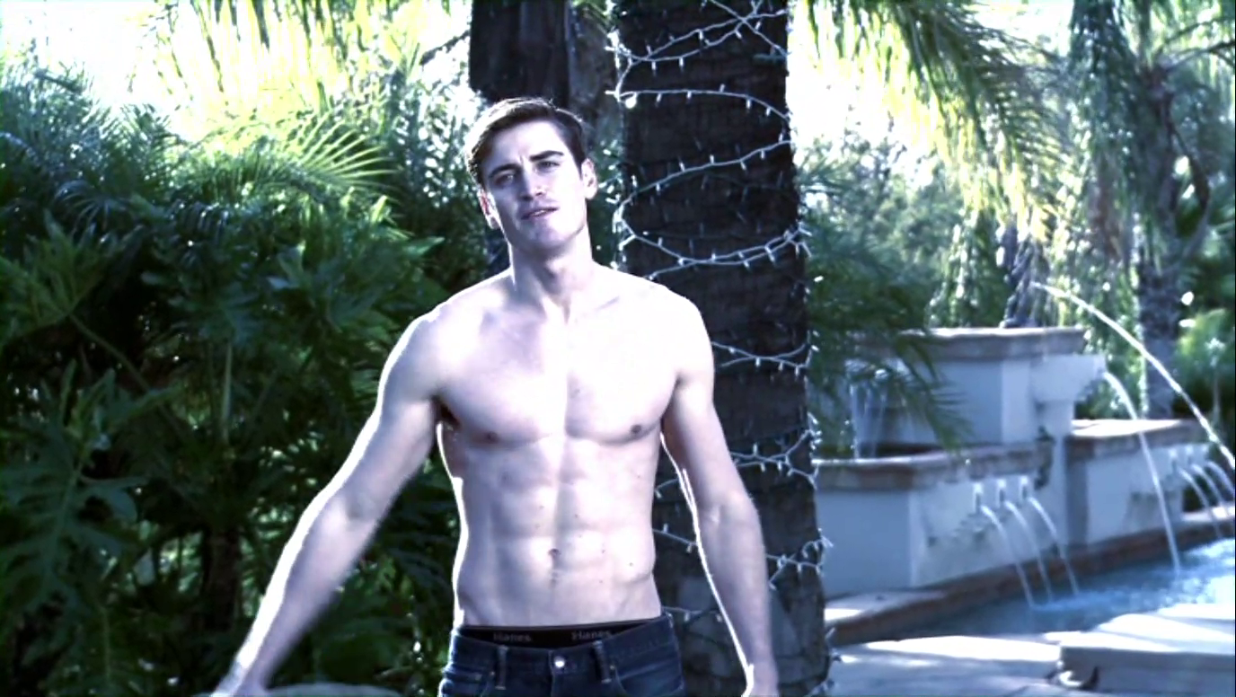 Alexis_Superfan's Shirtless Male Celebs: DeCoteau Wednesday - Jake ...