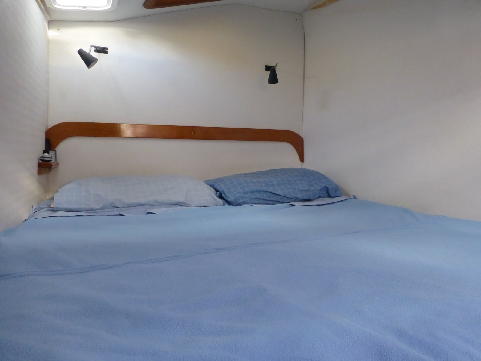 Magic, a Privilege 39' Catamaran, is SOLD: Interior Layout & Accommodations