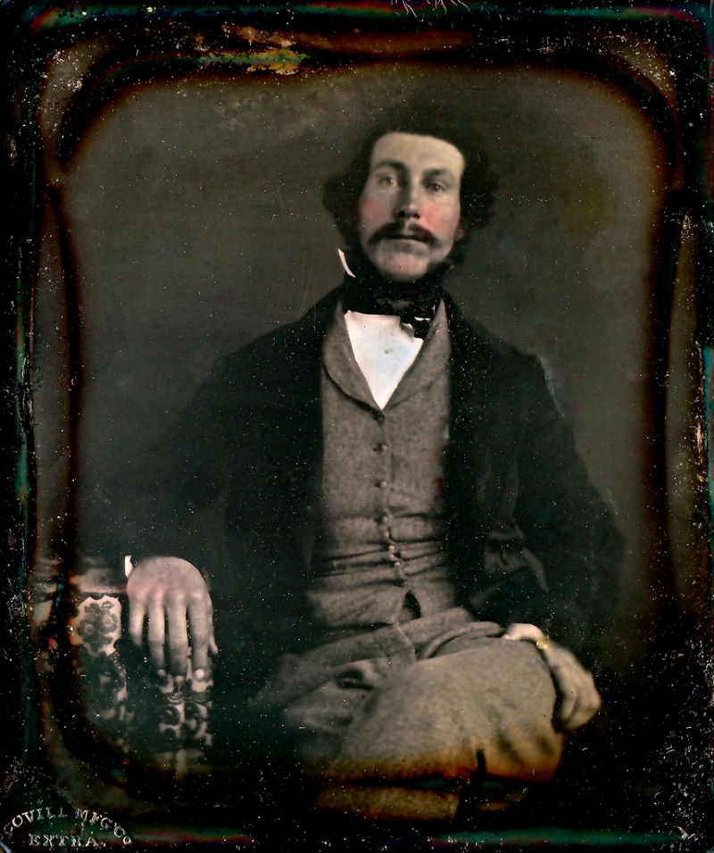 Victorian & Edwardian Mens' Fashion: 30 Vintage Studio Portraits of ...