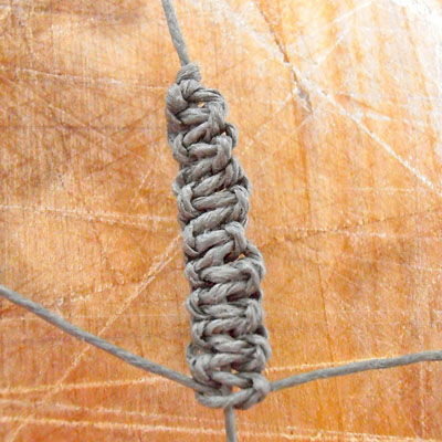 Another Shambala Bracelet Tutorial! / The Beading Gem