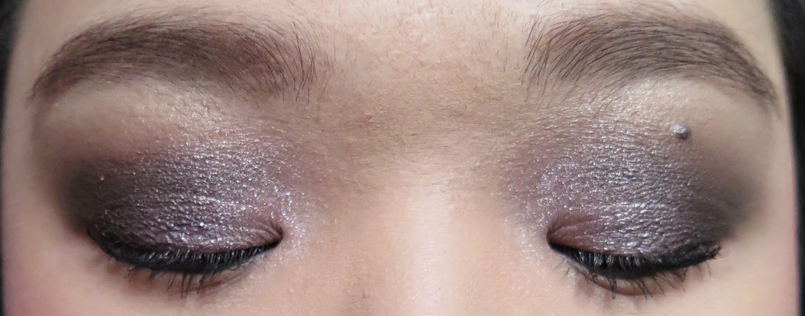 The Blackmentos Beauty Box: Totally taupe eyes with a mauvey rose cheek!