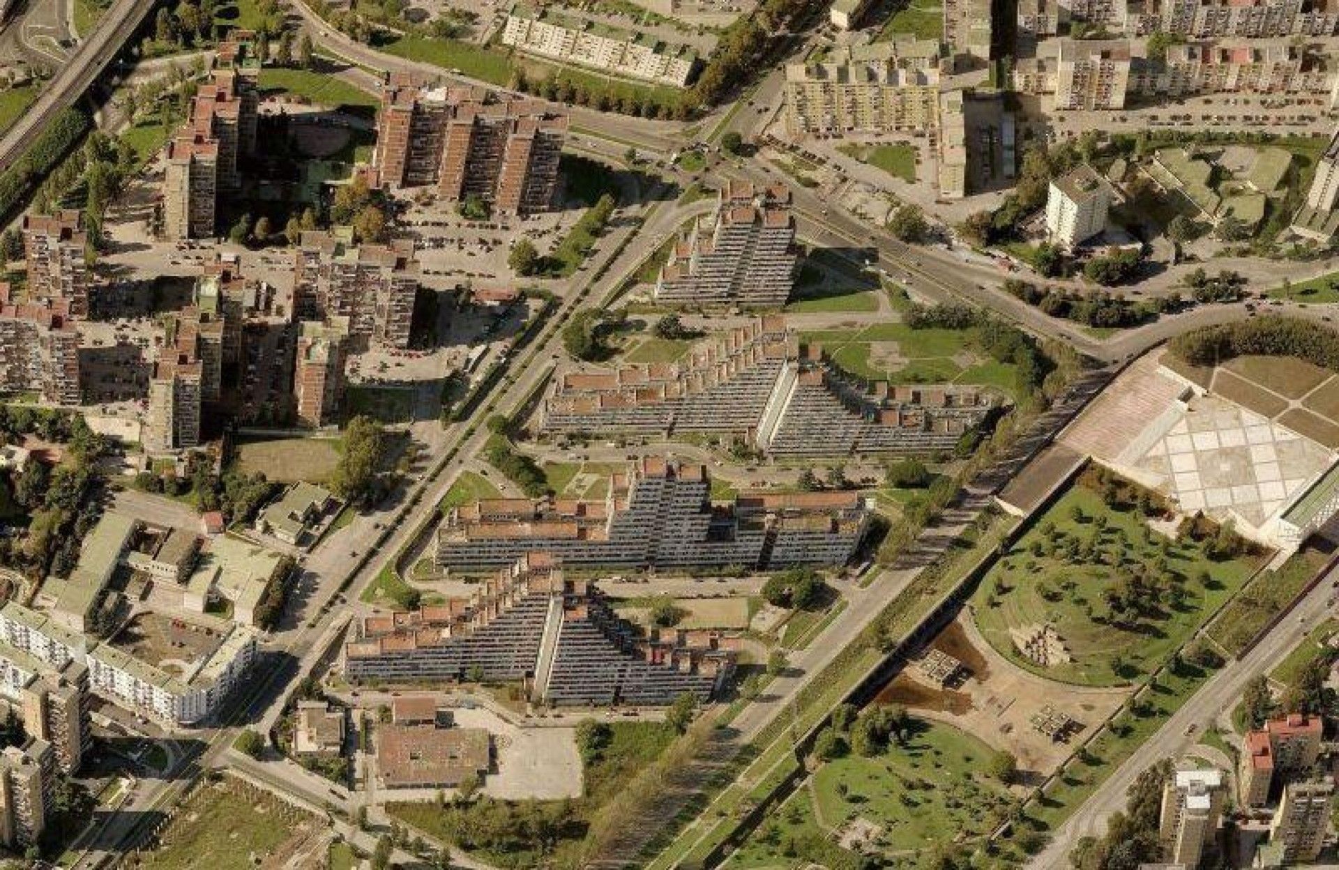 Carolyna's world: Turystyka kontrowersyjna /Controversial tourism ...