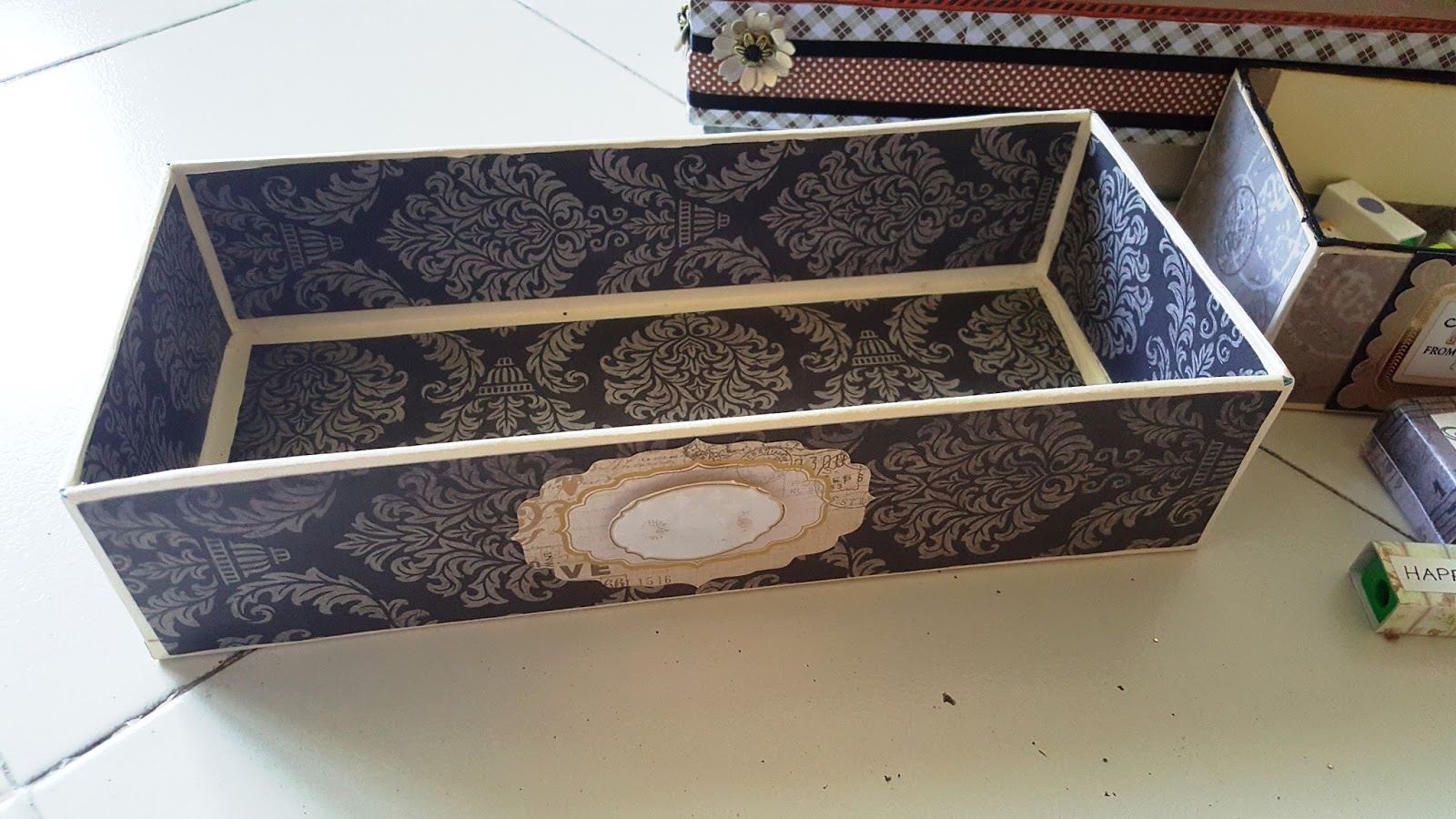 VREnchanted Color, Craft & more....: Treasure Chest