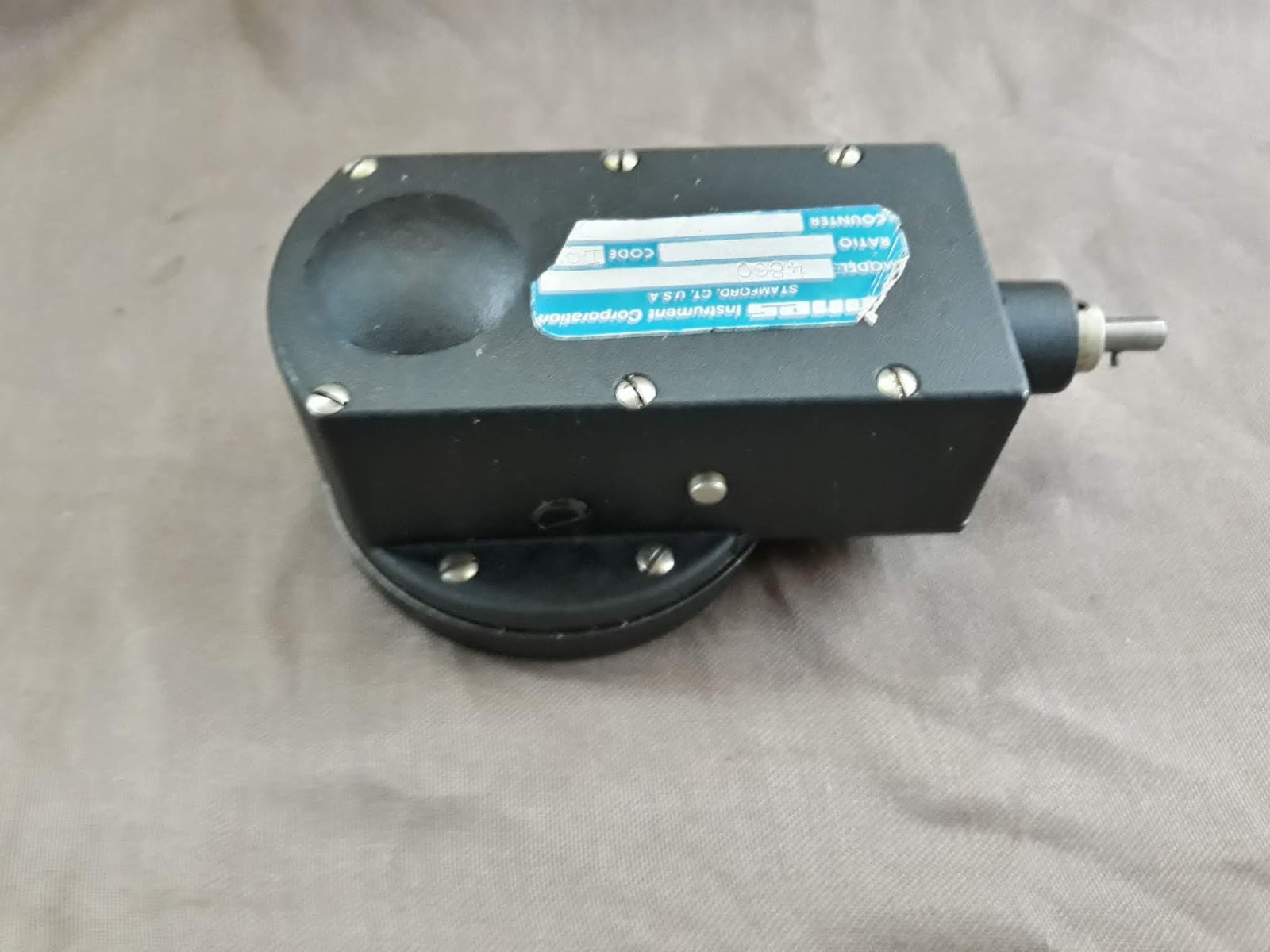 JONES MOTOROLA 4800 HAND TACHOMETER TRIPLE RANGE MODEL 4800