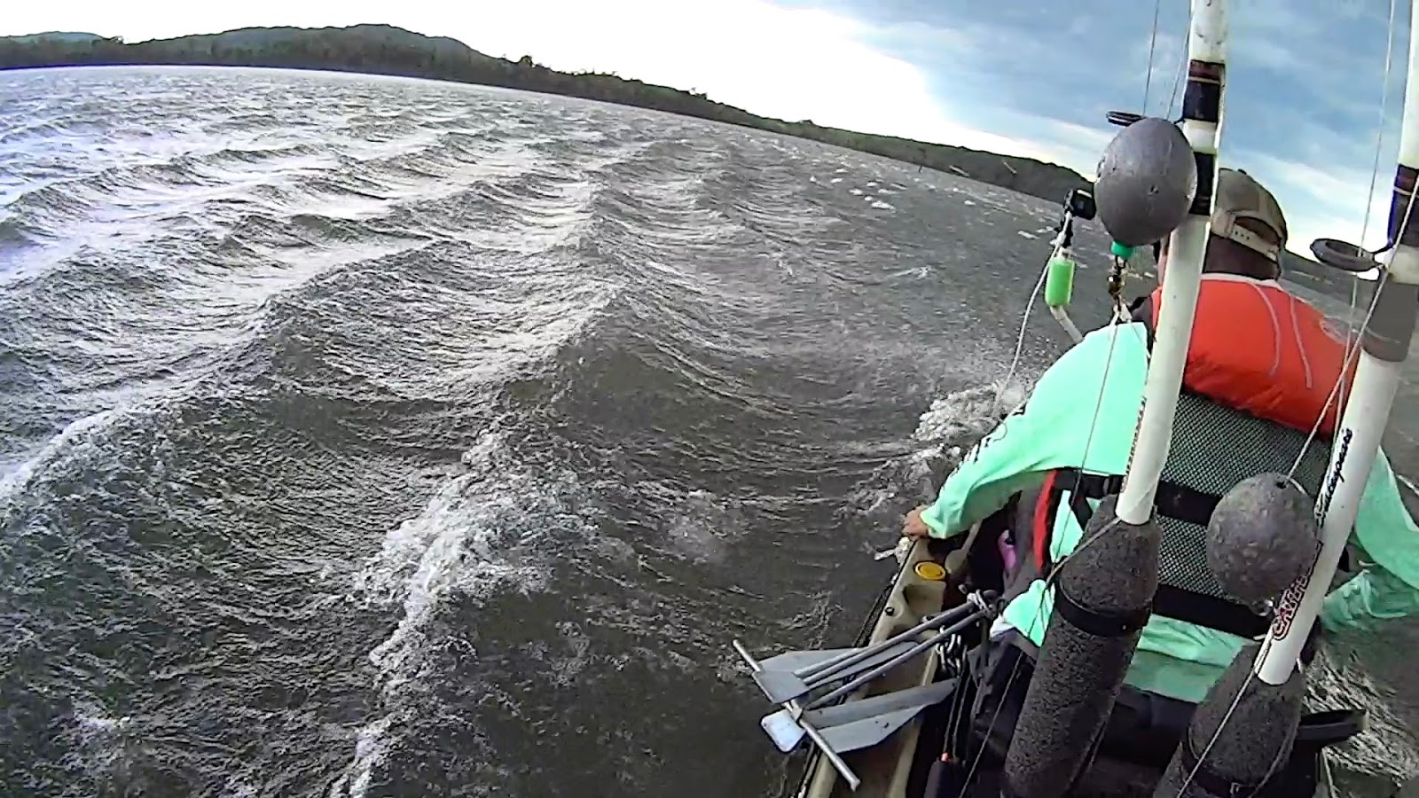 Kayak Catfishing in High Winds - Kayak Catfish