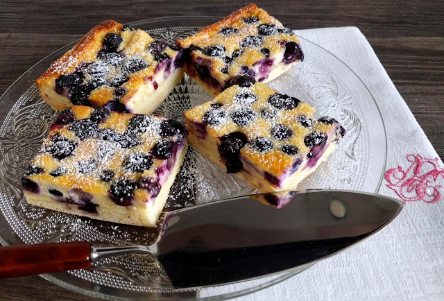 - Blaubeer-Rahm-Hanklich