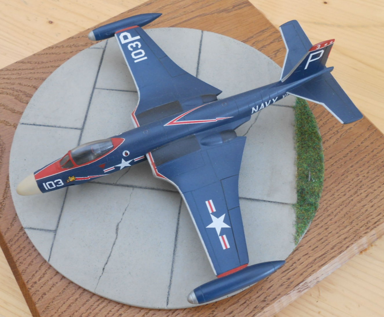 Le McDonnell F2H "Banshee".