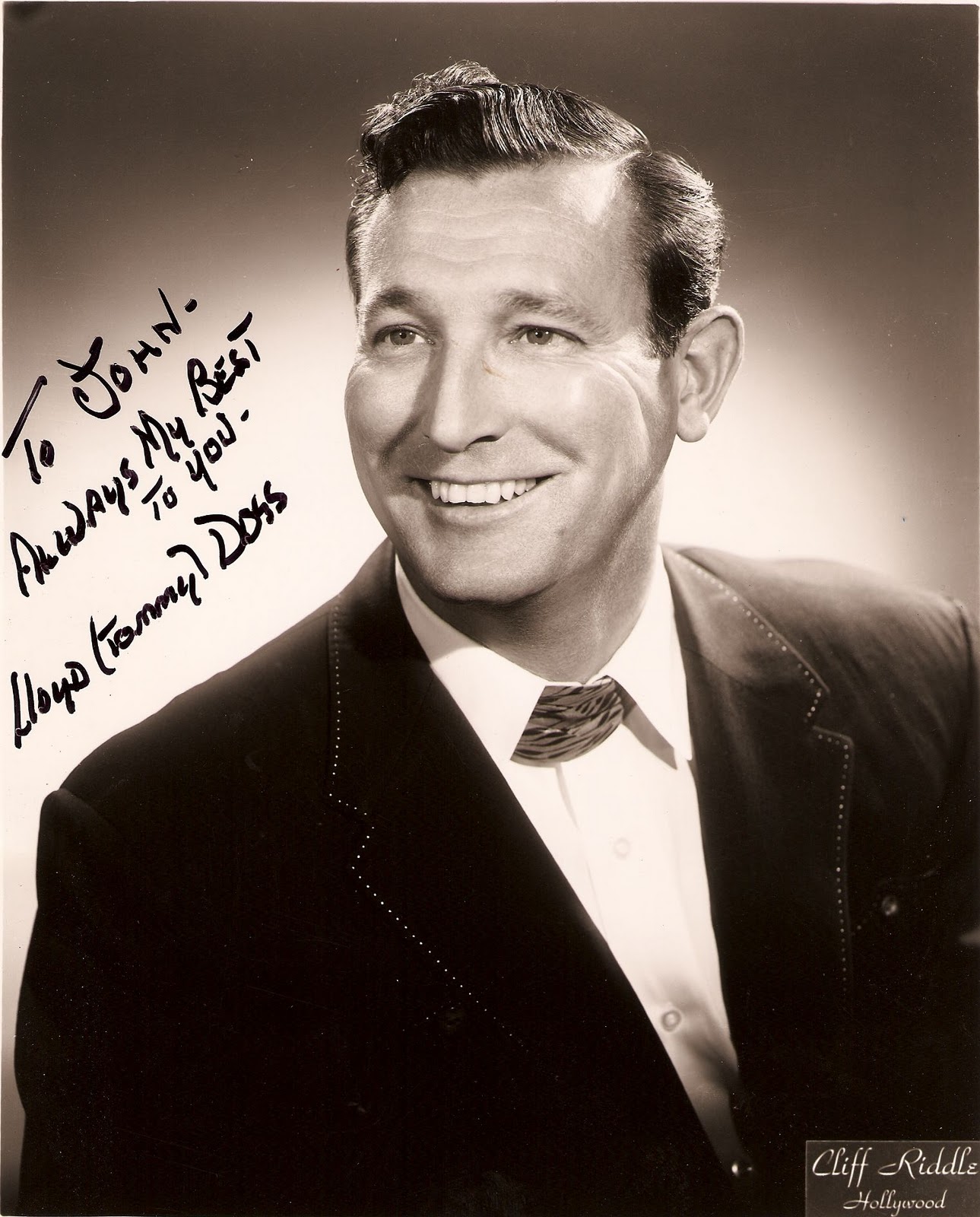 Jon Rombach: Lloyd Tommy Doss