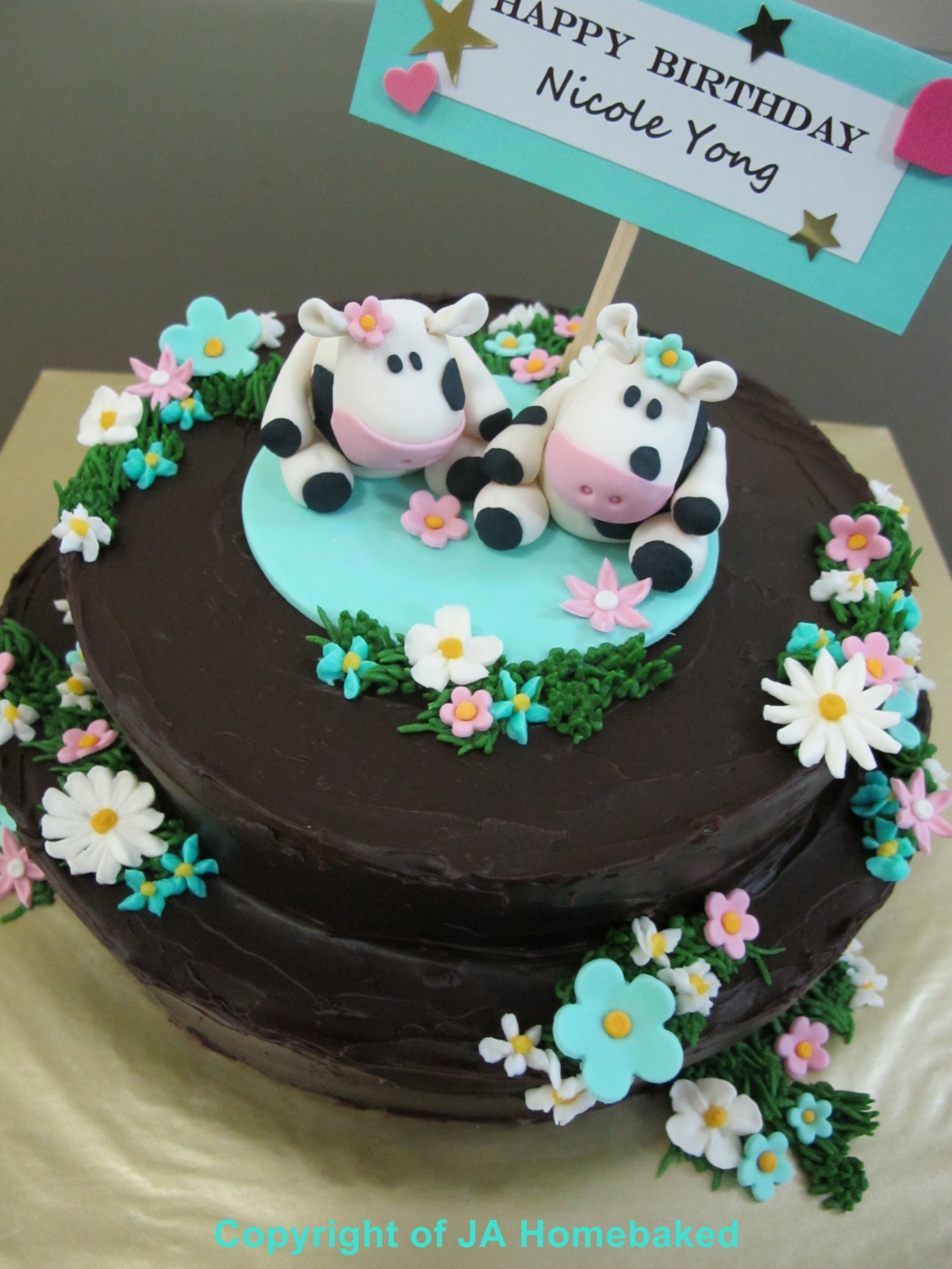 JA Homebaked: Nicole's Cow Theme Cake