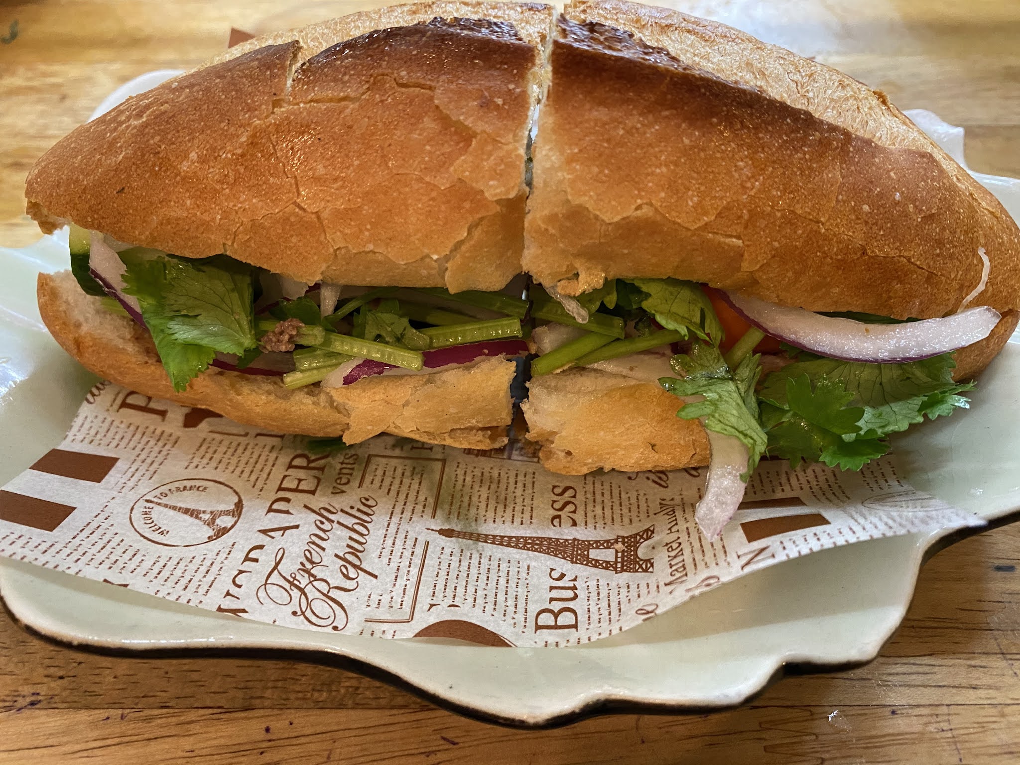 Tsurumi Eats!: Vietnamese Restaurant "Thi Thi" ティティ