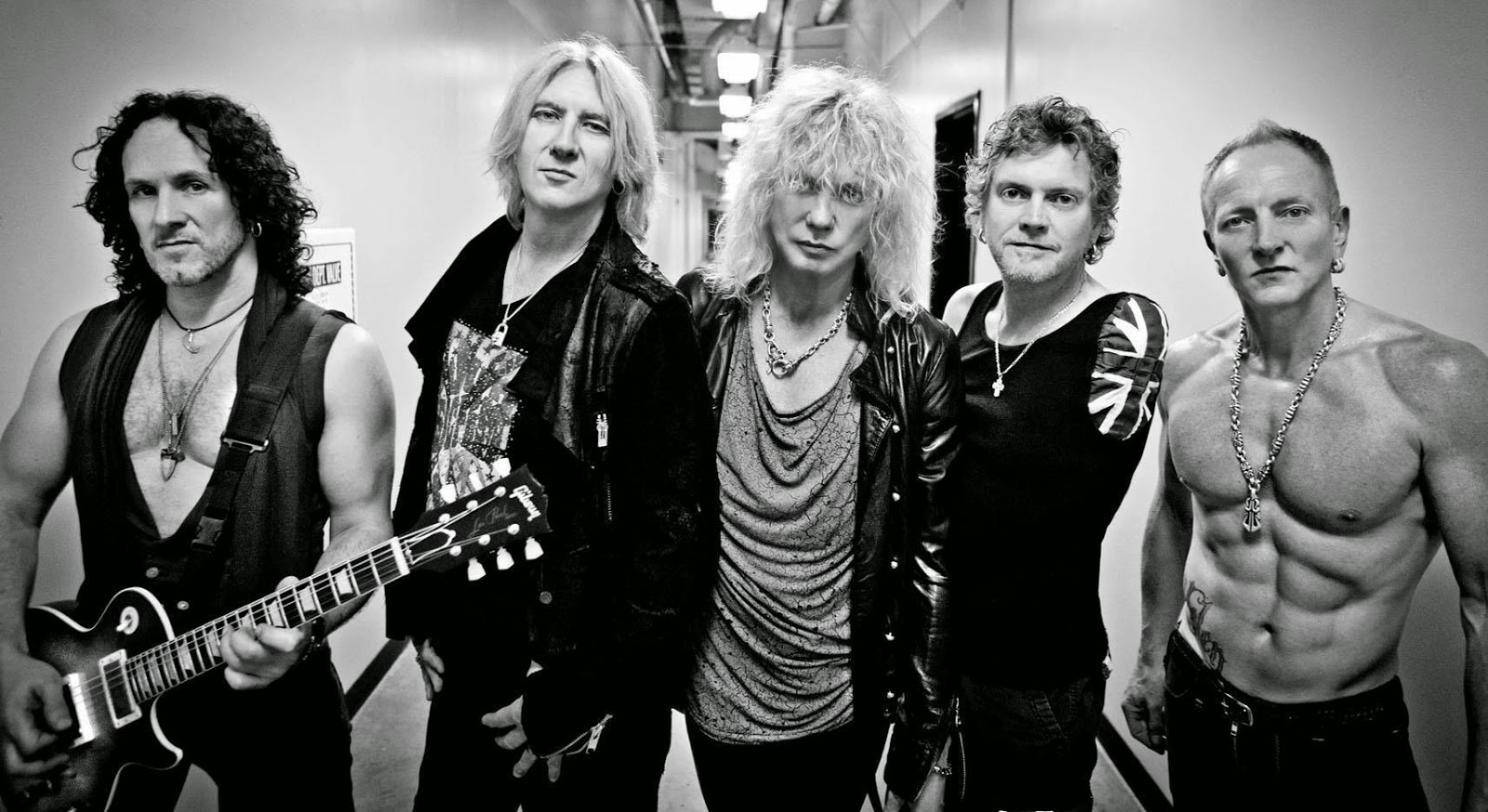 SNAPePHOTO: Def Leppard....