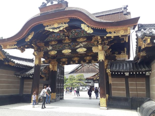 36 Tips for travelling in Japan