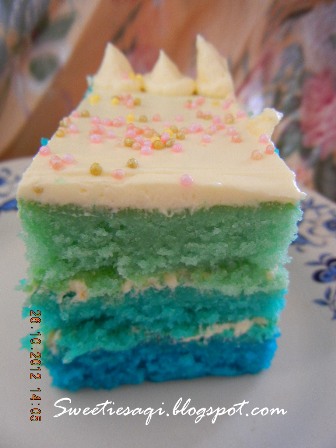 SweetieSaQi: Rainbow kek 3 layer je.....