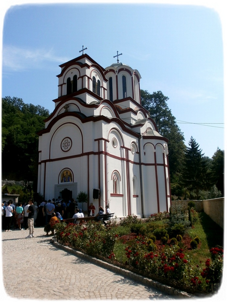 Kao na dlanu : Pokloničko putovanje / Manastiri Tumane i Nimnik