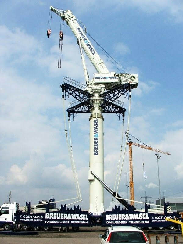 mega crane