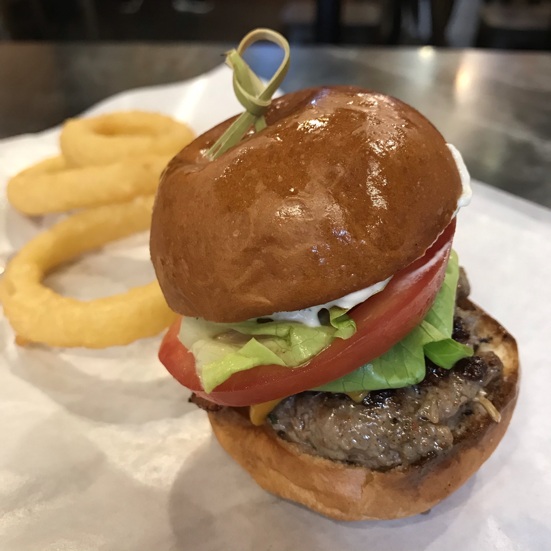 味之素: Two Ediots (灣仔)