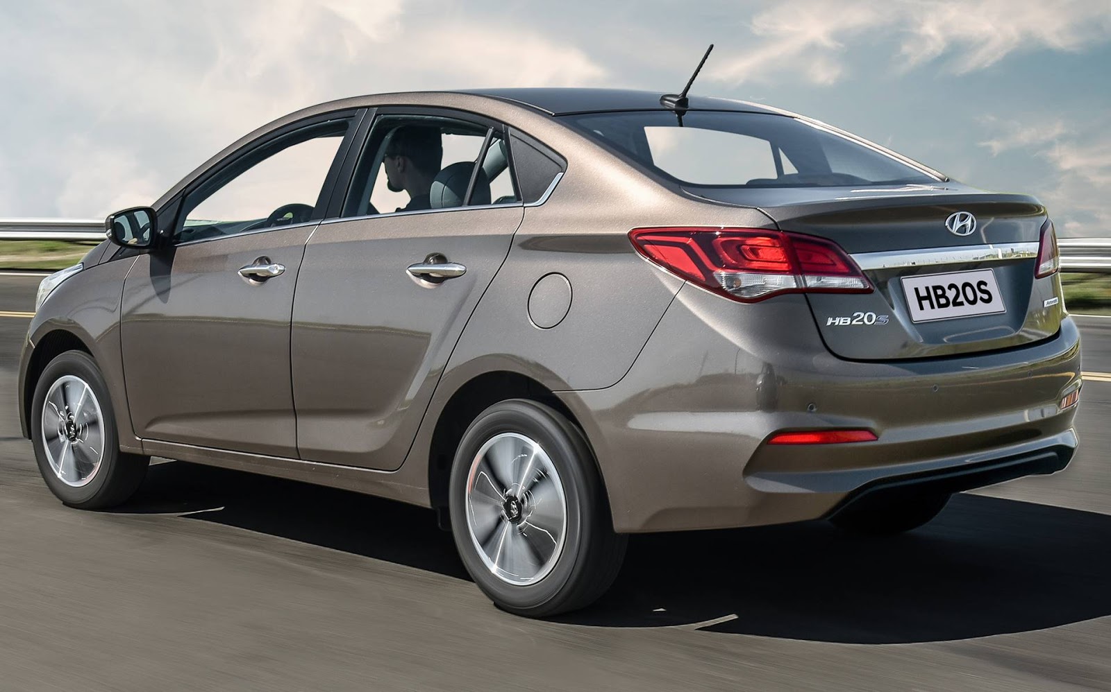 Hyundai HB20, HB20S, HB20X 2019: preços, consumo, fotos