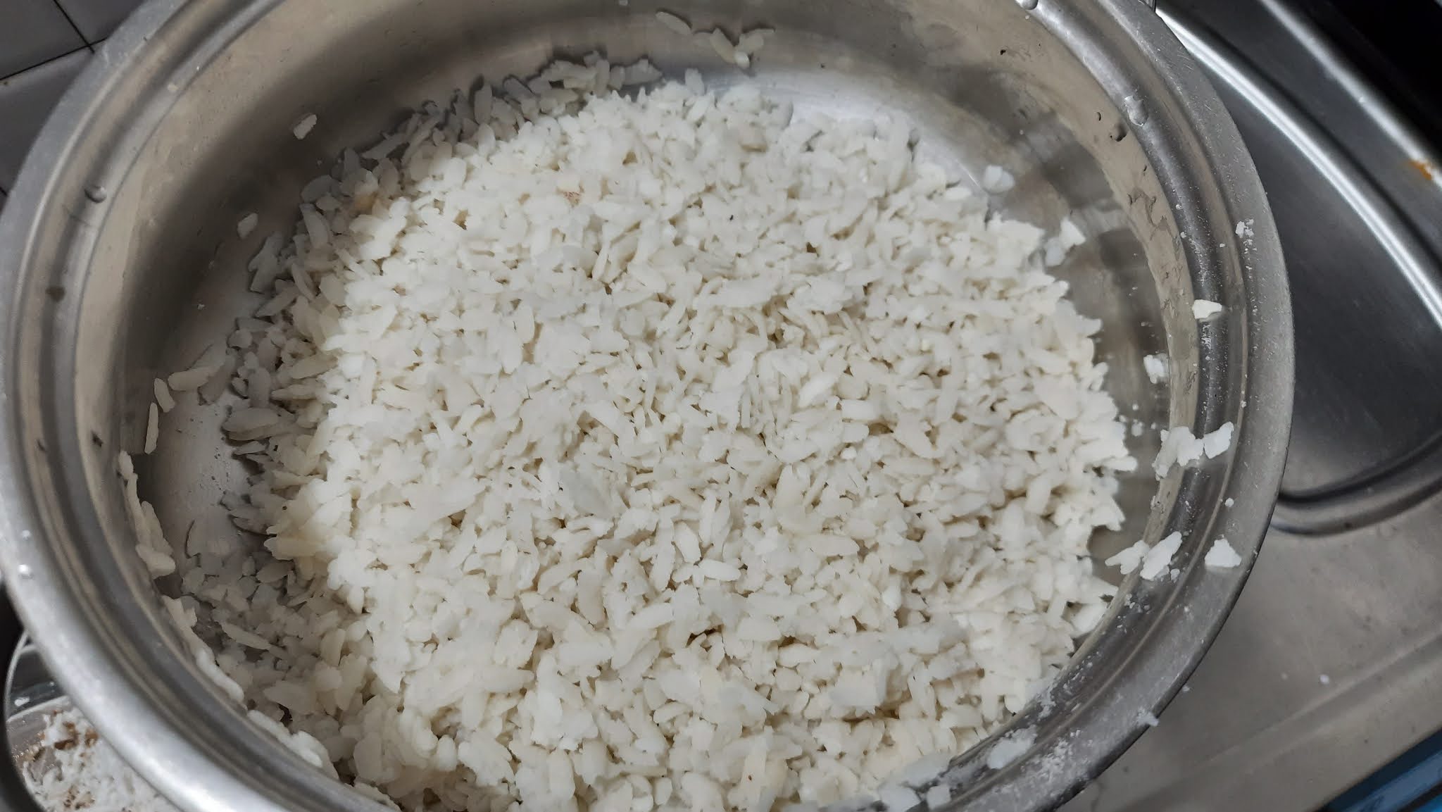 Poha / veg poha - step by step procedure with picture