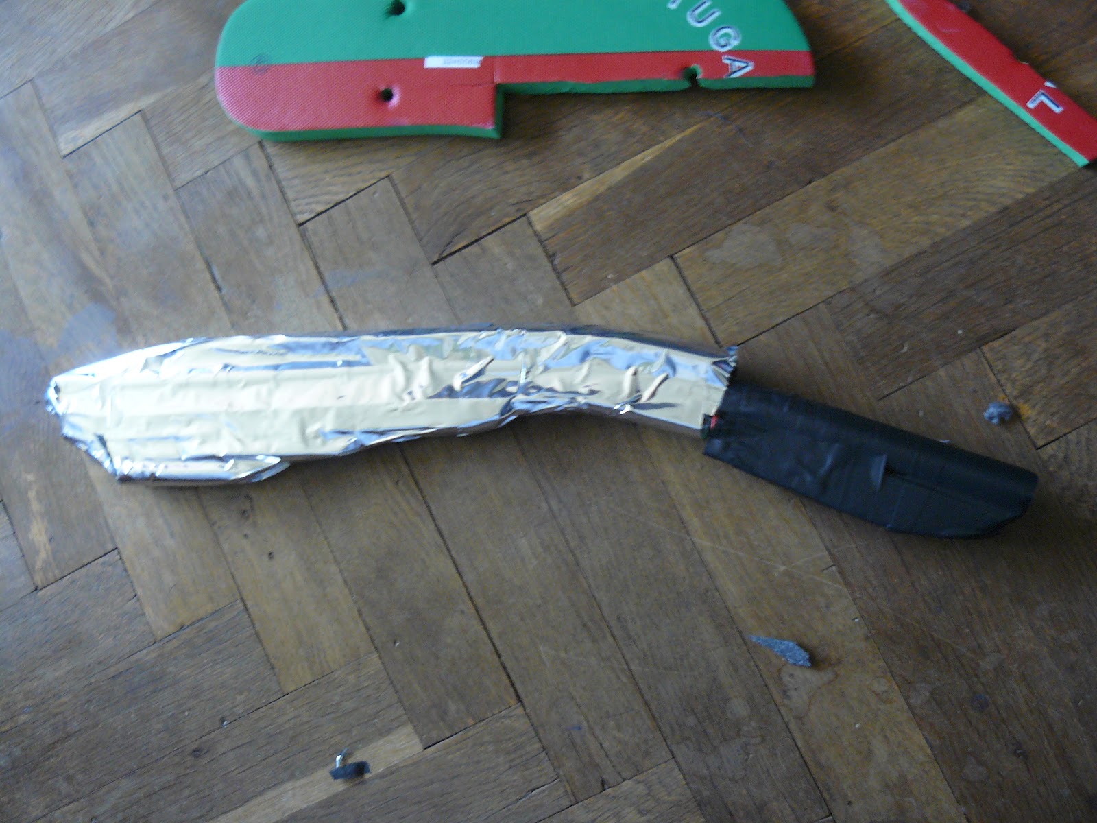 Buskador's LARP: How to make a larp boffer kukri