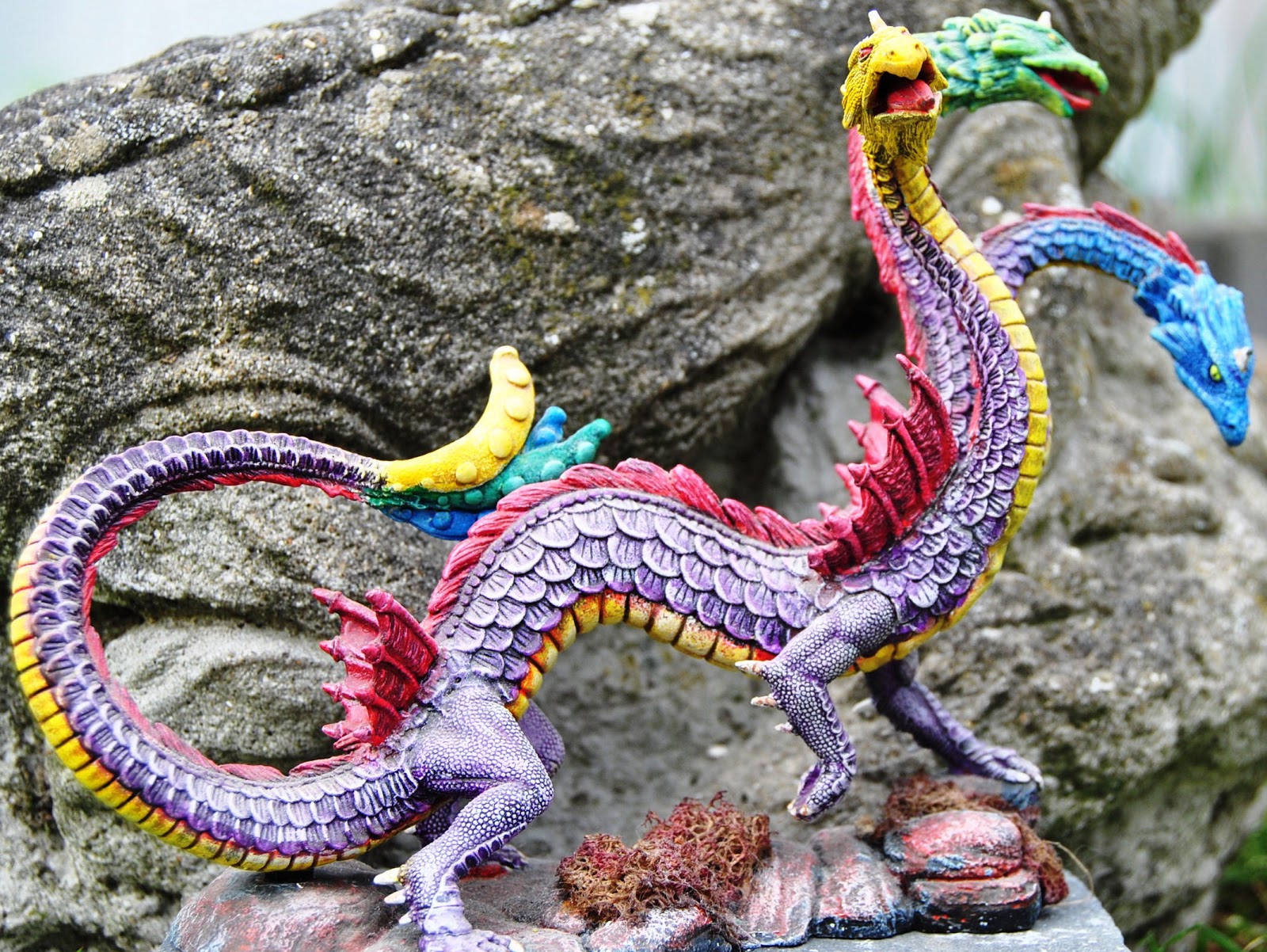 King in Yellow: Grenadier 'Massive Invincible Dragon'