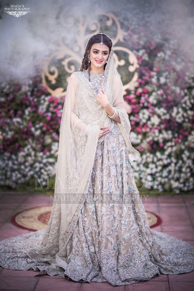 Hira Mani in Walima's Bride look