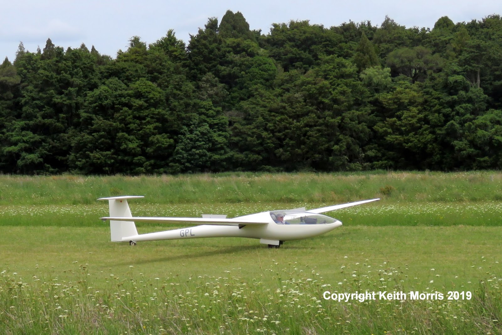 NZ Civil Aircraft: DG 400 Motor Glider ZK-GPL at NZKF Today 19-11-2019