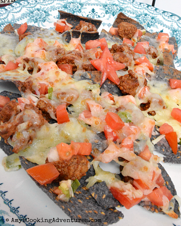 Red, White, & Blue Nachos #July4Recipes #CookoutWeek